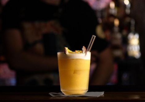 Aamann's Replik bar | Book her og skær 1/3 af prisen